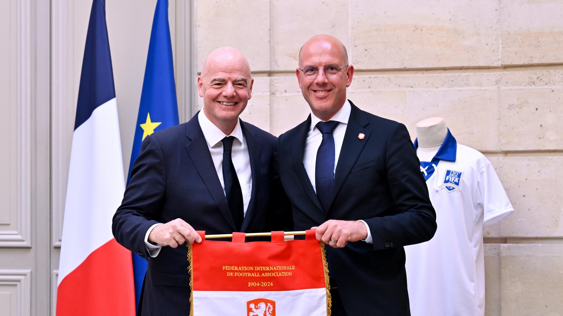 Founders and confederations celebrate 120 years of FIFA | KNVB