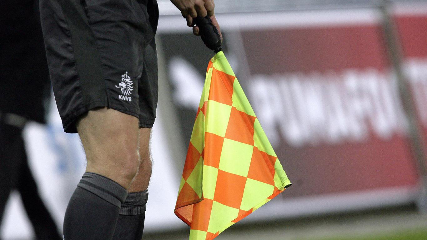 Pilot aangepaste rol assistent-scheidsrechters amateurvoetbal | KNVB