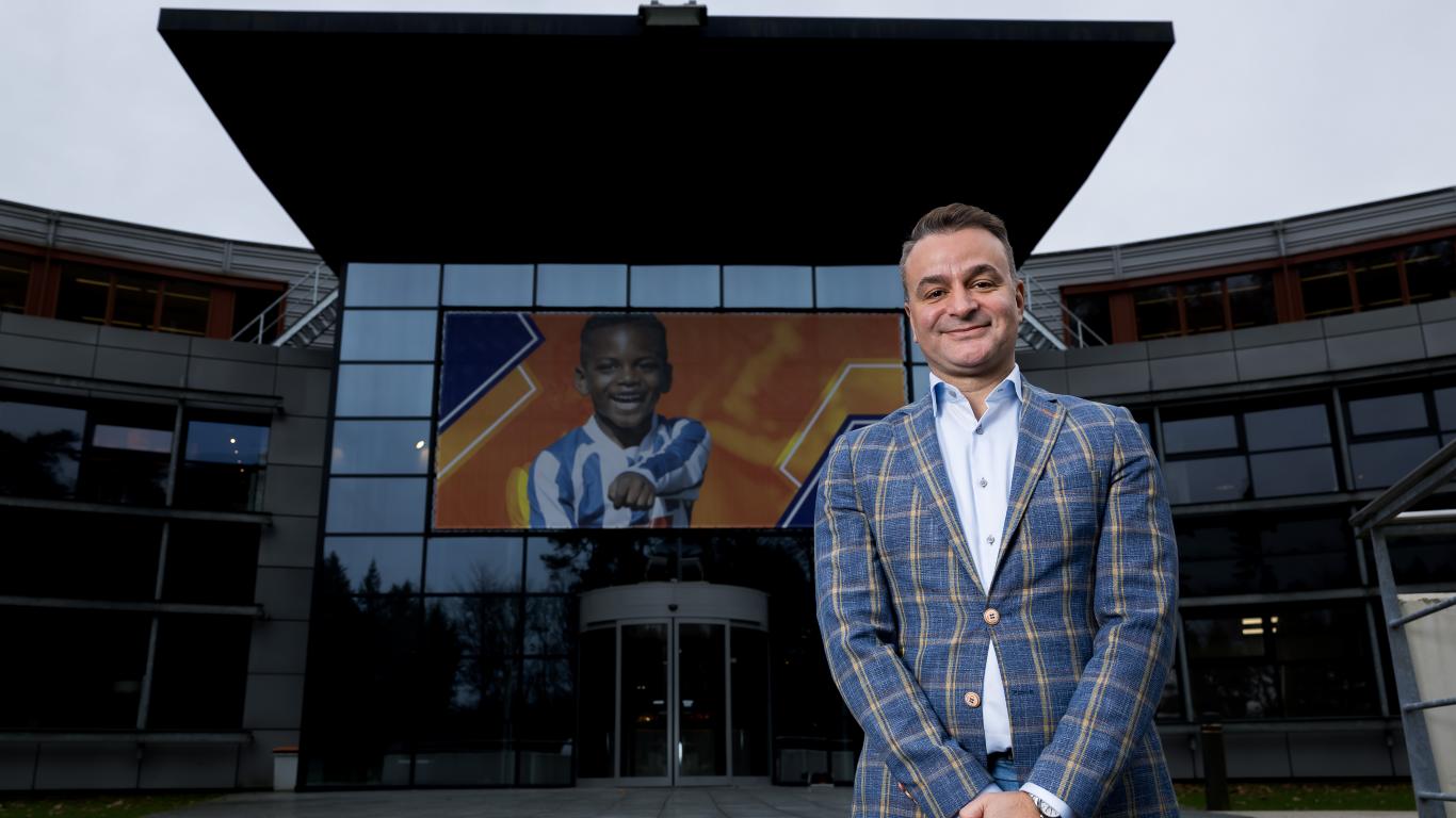 Imad el Kaka nieuwe manager communicatie KNVB | KNVB