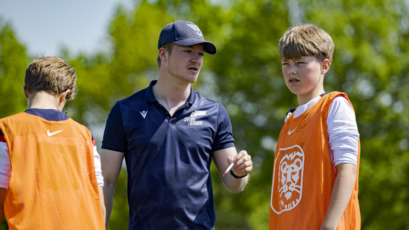 Trainers en teammanagers: het belang van juiste registratie | KNVB