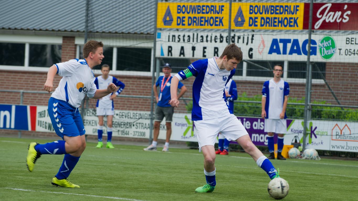 Bijna 300 voetballers in actie tijdens Special Olympics Nationale Spelen | KNVB
