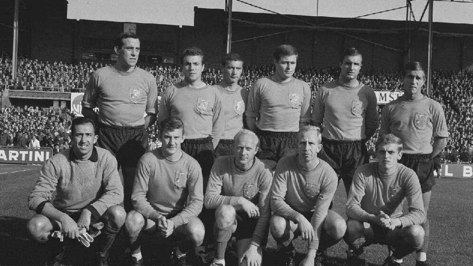 Ex-international 'IJzeren' Rinus Israël (83) overleden | KNVB