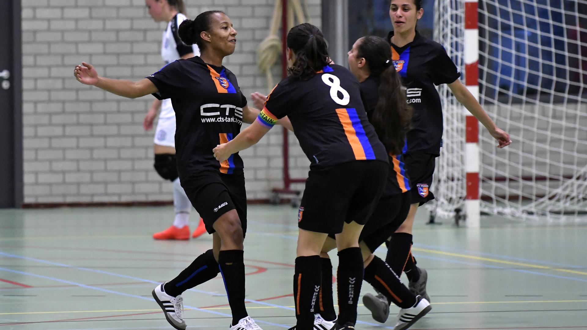 vv Pernis pakt titel na thriller in hol van de leeuw | KNVB