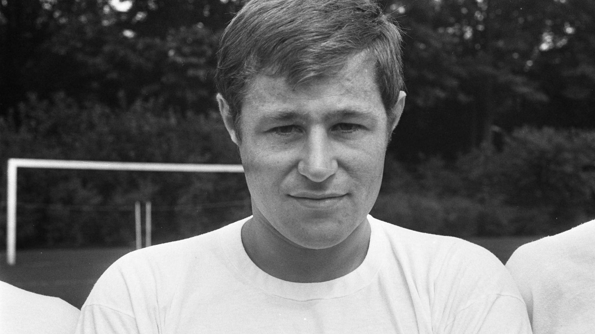 Ex-international 'IJzeren' Rinus Israël (83) overleden | KNVB