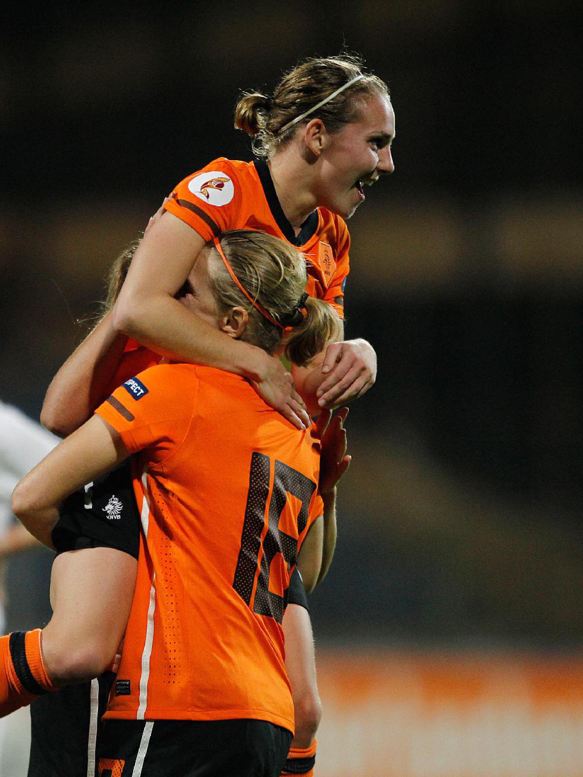 Topscorer aller tijden Manon Melis zet punt achter Oranje | KNVB