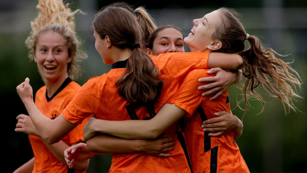 Voorlopige selectie Speelsters Onder 17 voor EK-kwalificatie | OnsOranje Voorlopige selectie Speelsters Onder 17 voor EK-kwalificatie | OnsOranje