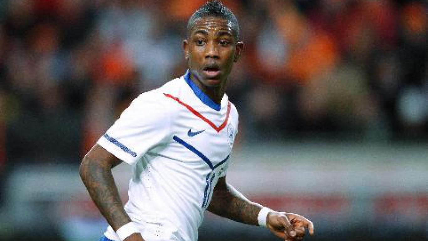 Eljero Elia staat te trappelen | OnsOranje