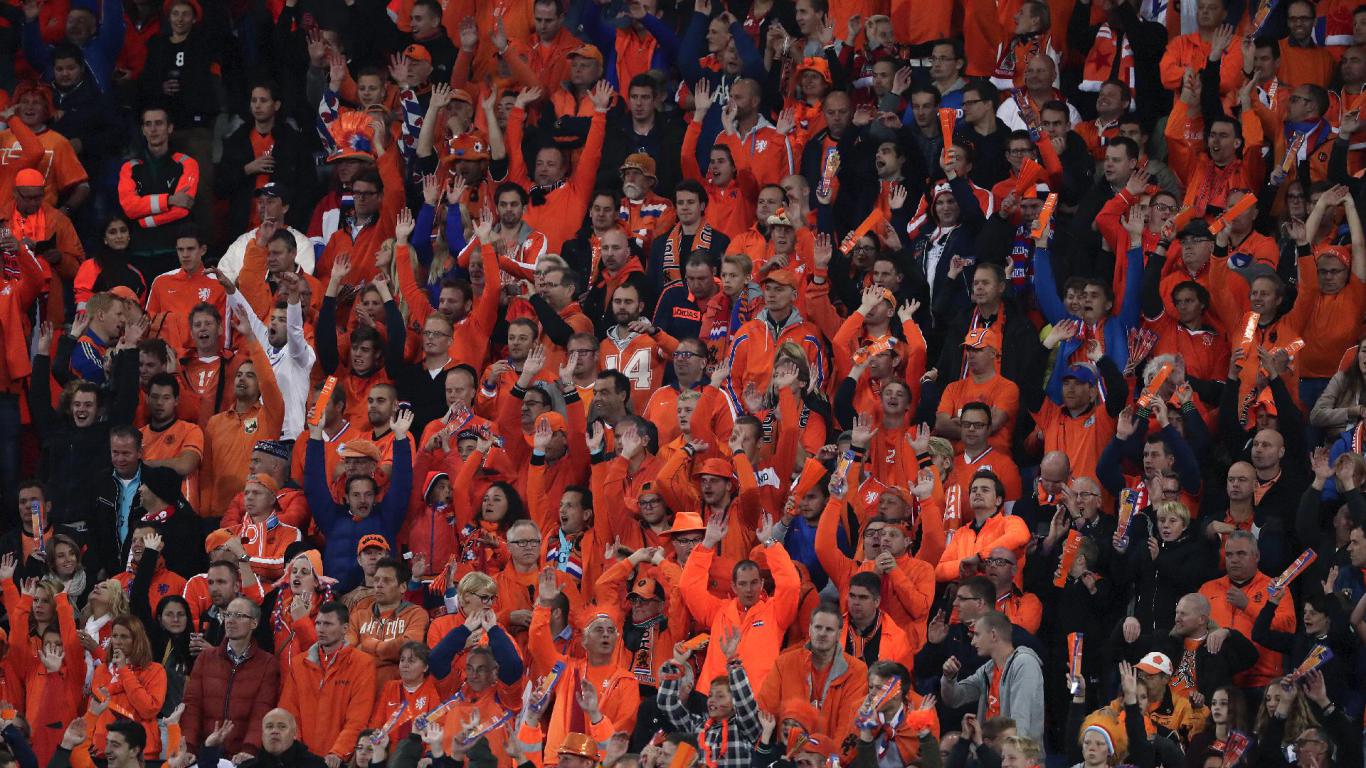 OnsOranje neemt Oranje ClubCard volledig in eigen hand | OnsOranje