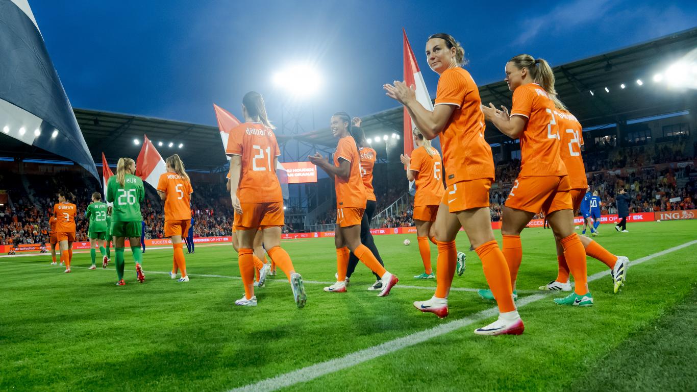 Een elftal feiten voor het openingsduel van Oranje tegen Wales | OnsOranje