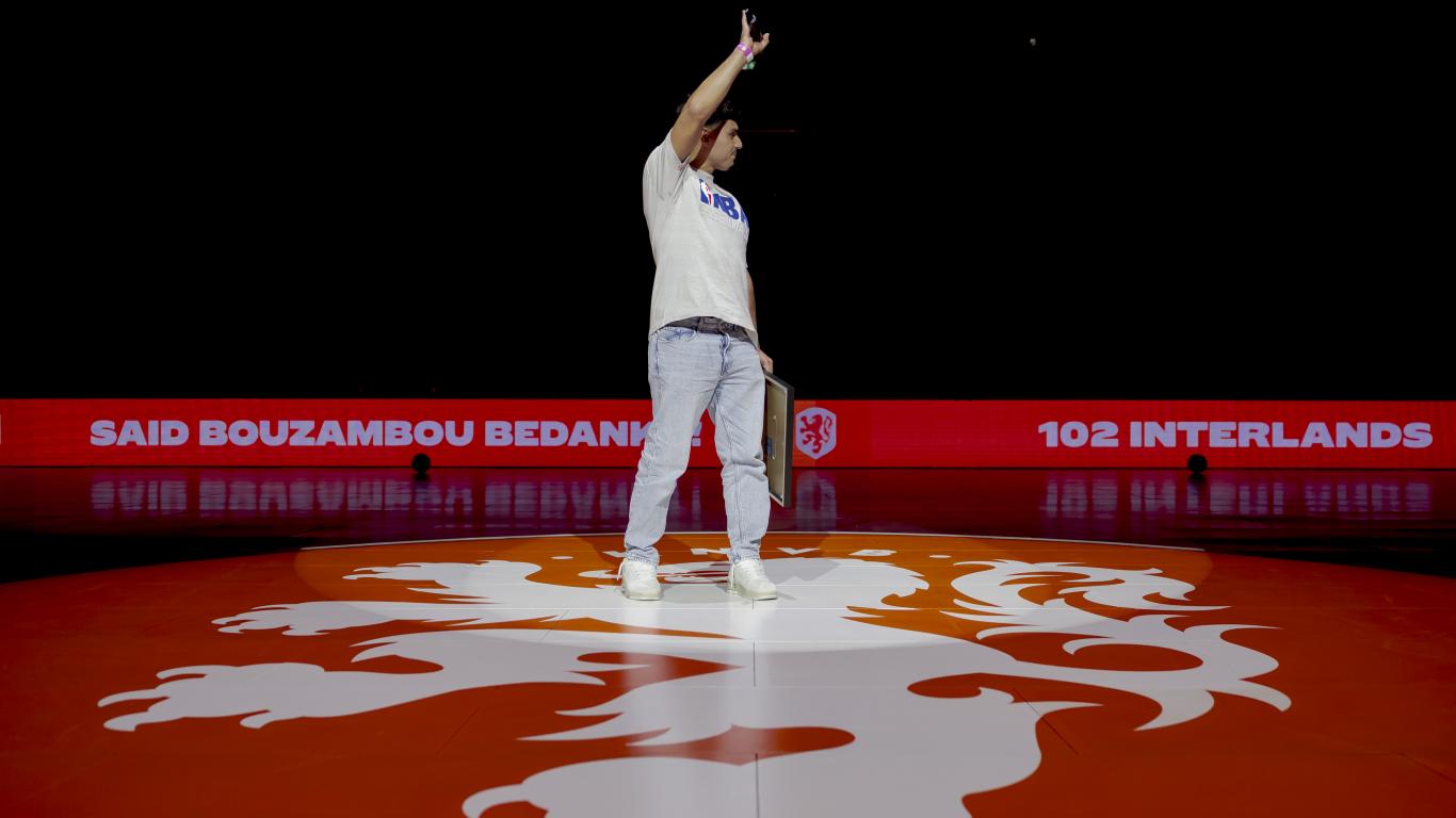 Saïd Bouzambou - Bondsridder: 'Het was een mooie reis - letterlijk en ...