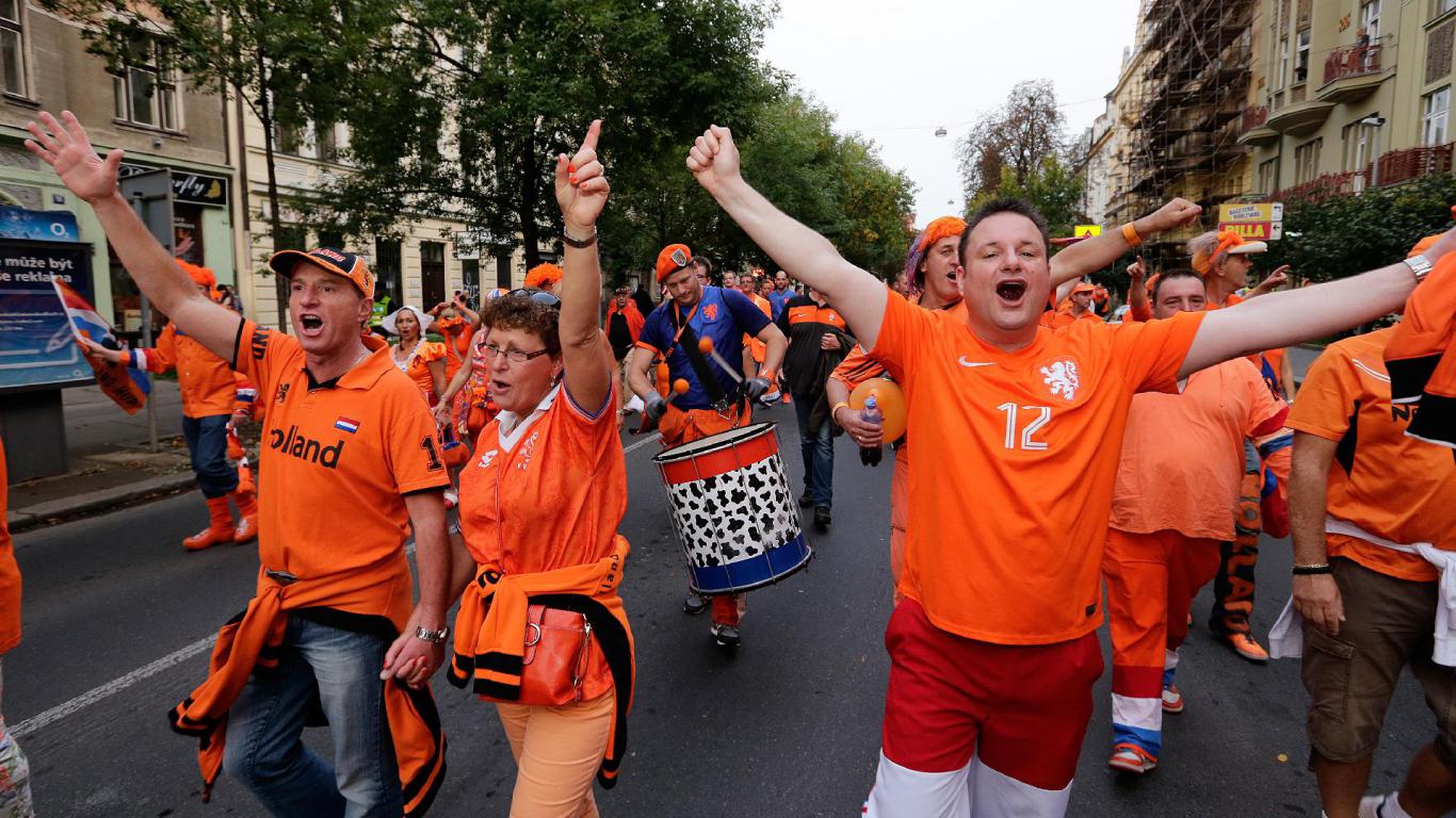 Oranje Fanzone én Oranjeparade voorafgaand aan EK-wedstrijden | OnsOranje