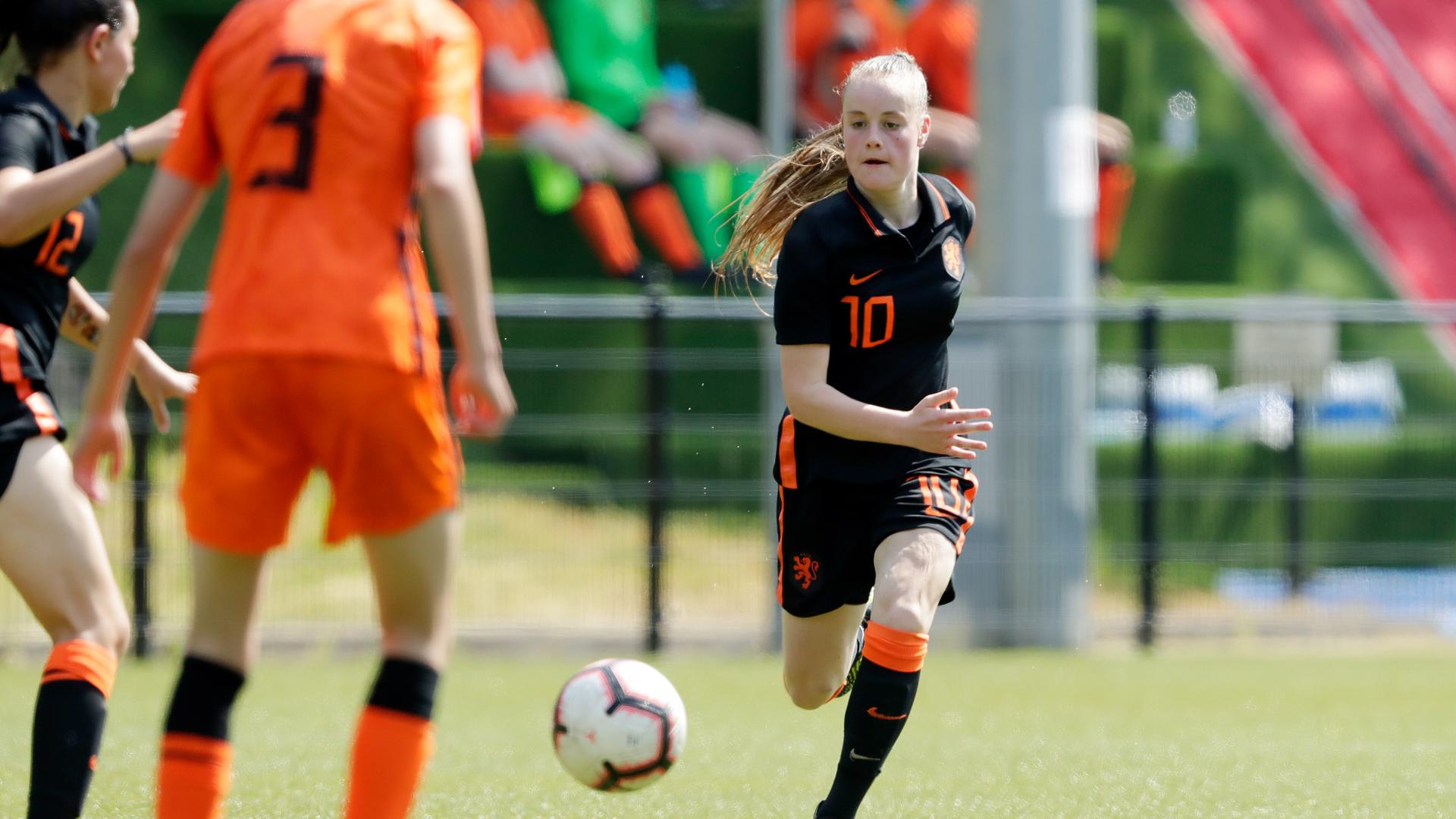 Onder 19 (v) rekent na rust af met Frankrijk: 5-2 | OnsOranje