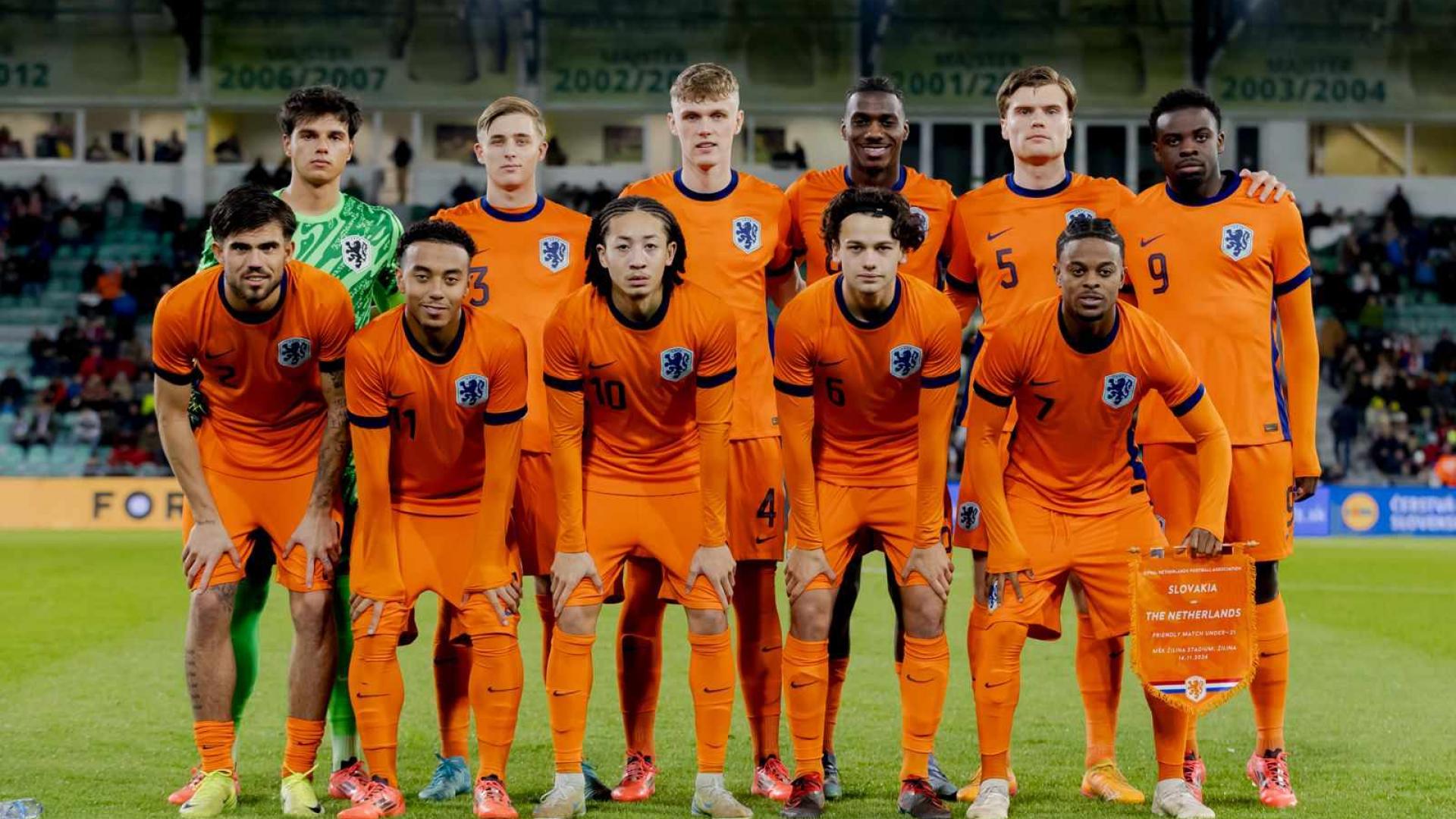 Gehavend Jong Oranje speelt in doelpuntrijk duel gelijk tegen Slowakije | OnsOranje