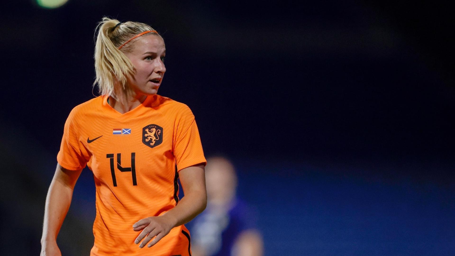 Alieke Tuin nieuw in selectie Oranjeleeuwinnen; Lieke Martens terug ...