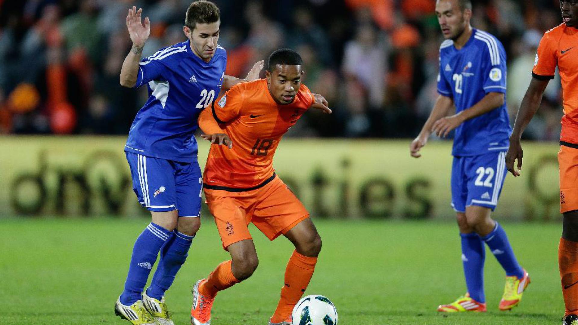 Emanuelson: 'Op de goede weg' | OnsOranje