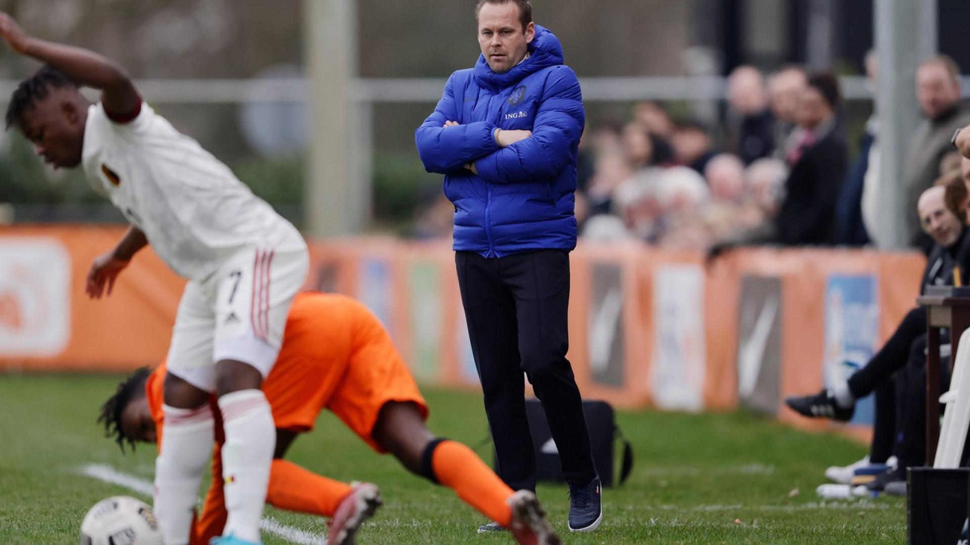 Onder 15 speelt gelijk tegen België, maar neemt strafschoppen beter ...