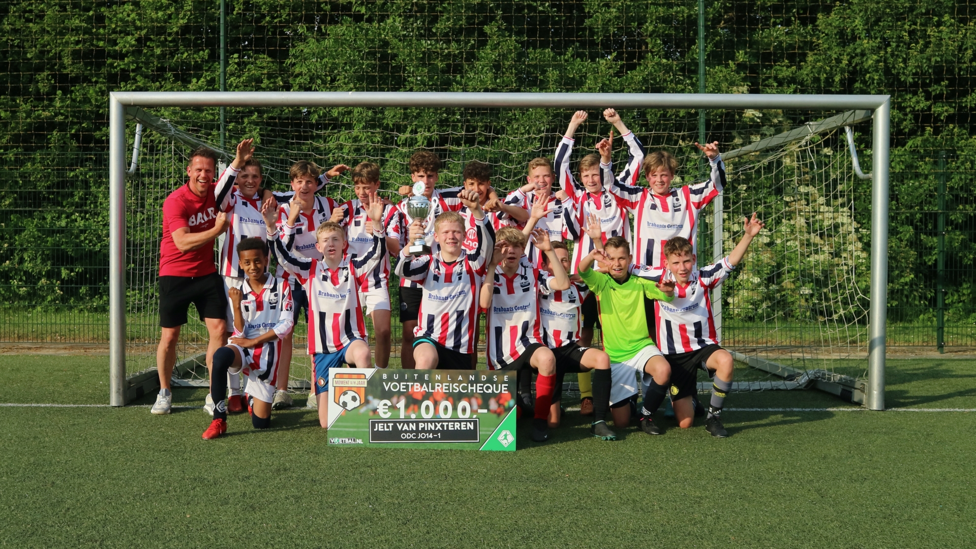 'Zlatan van Boxtel' wint Moment van het Jaar seizoen 2022/23 | Voetbal.nl